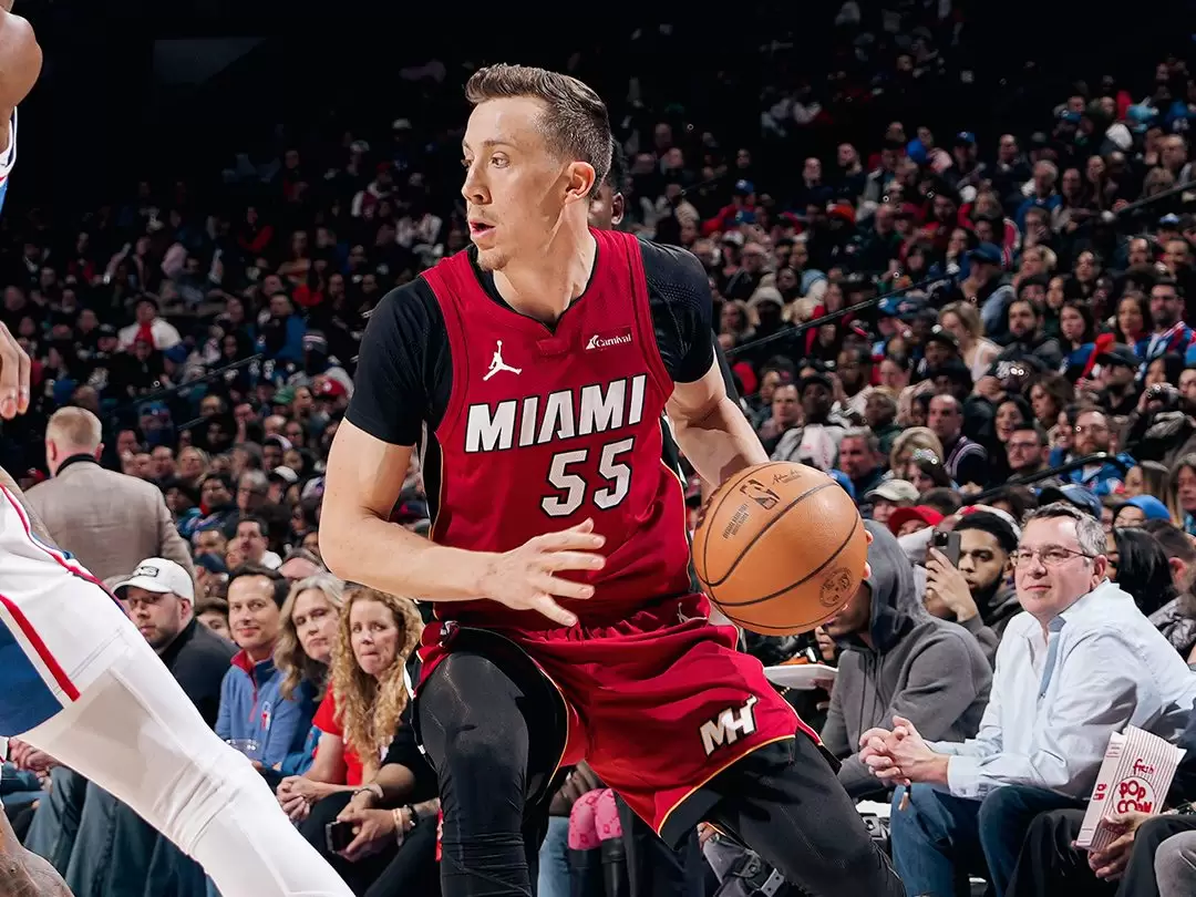 Duncan Robinson frappe l'agence libre - Slam-Dunk