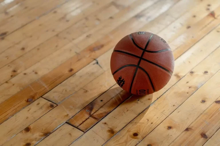 Aperçu des finales NBA 2026 : cotes, joueurs clés et scénarios - Slam-Dunk
